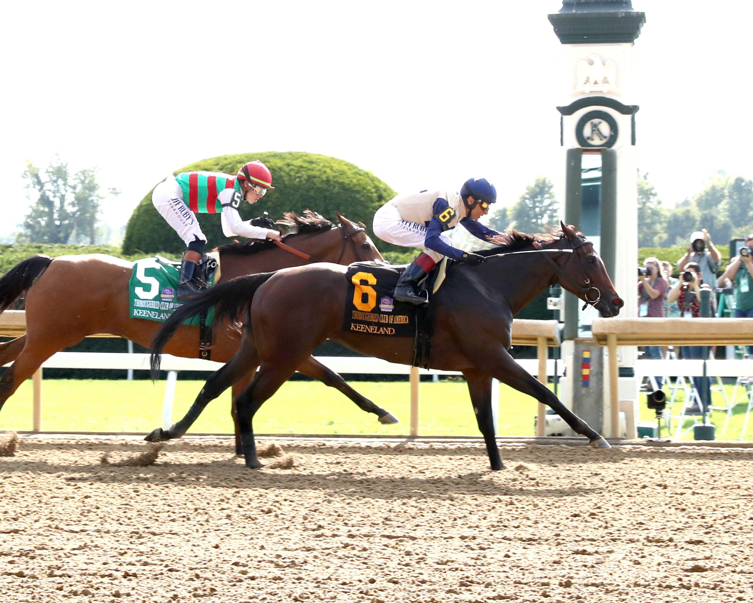 Praying con el toque de Velázquez ganó el Thoroughbred Club America ...